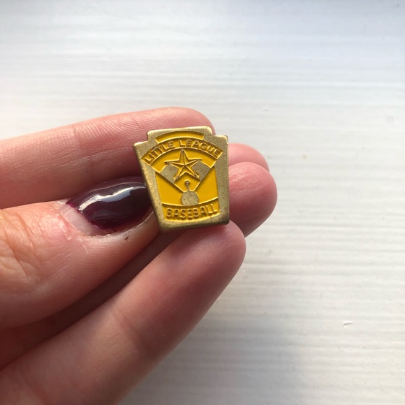Vintage | Jewelry | Vintage Gold Little League Baseball Lapel Pin ...
